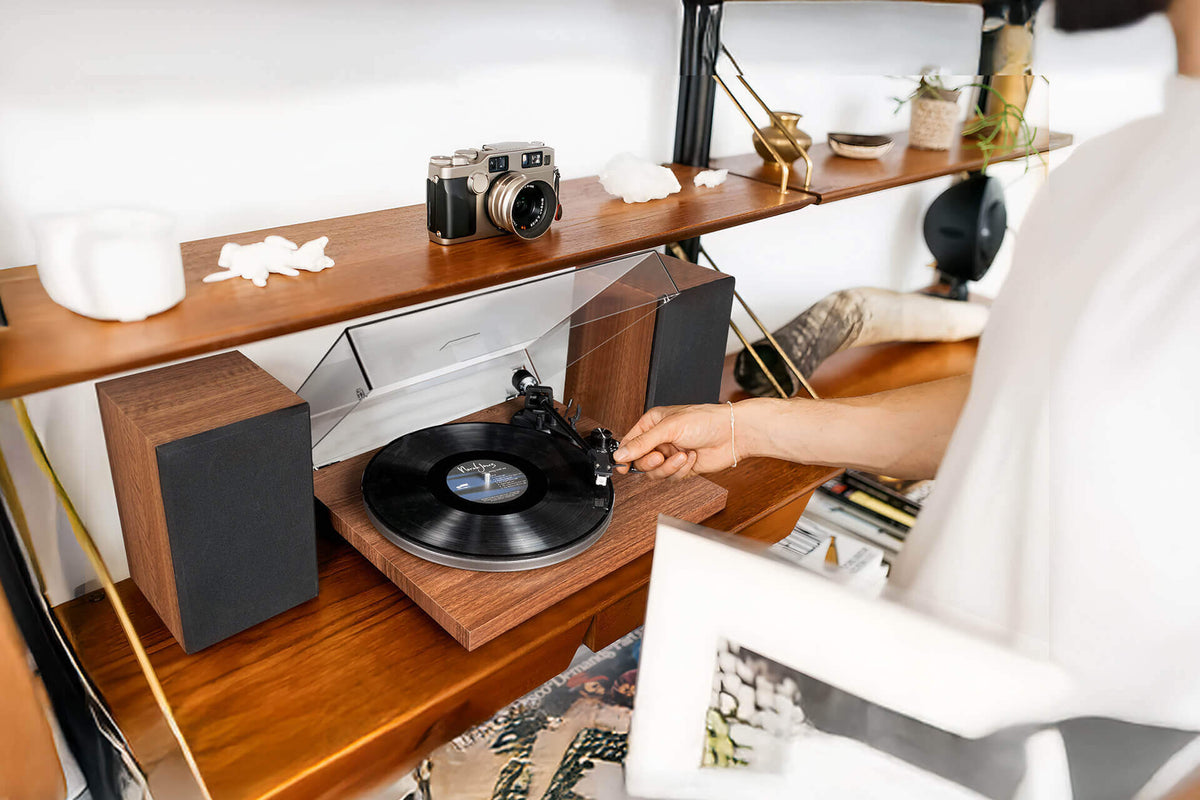 Audio Keeper | Record Player vs Turntable: What's the Difference